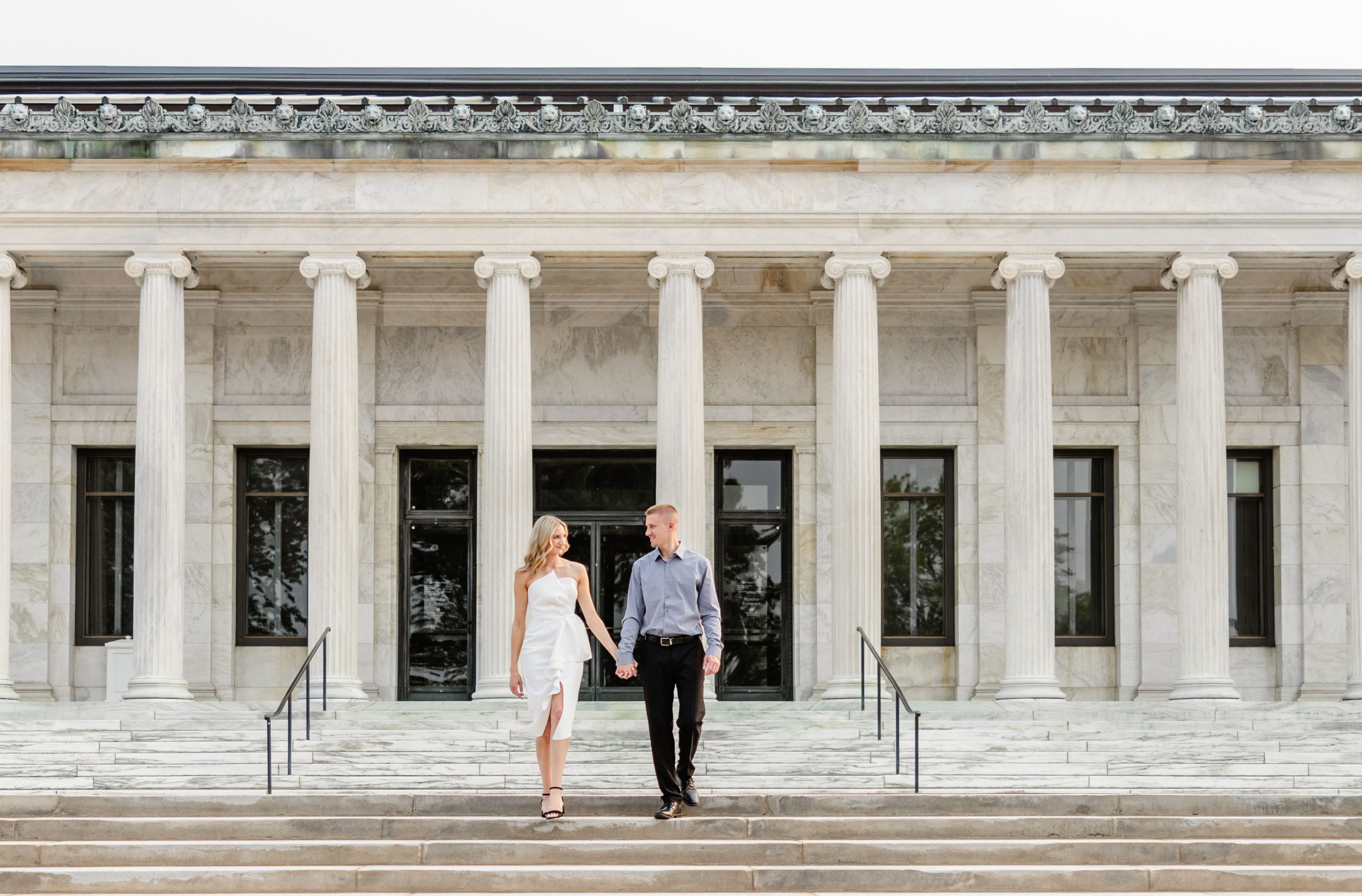 Emily + Ethan | Toledo Museum of Art | Ohio Engagement Photographer ...